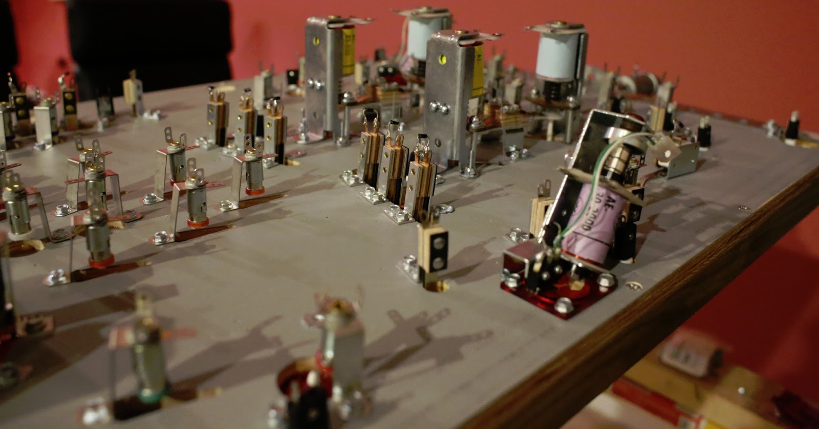 Pinball Chameleon's Guide to DIY Pinball Machine Construction: The ...
