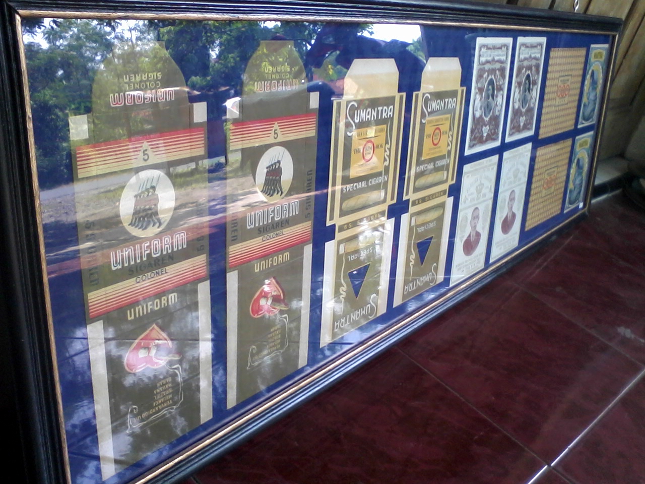 Cahyoes Antique Gallery: Poster, Etiket & Bungkus Rokok THE KIM HOK Series