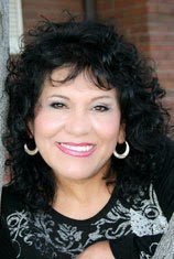 Salon & Spa Fifth Avenue: Spotlight of the Month...Alicia Limon!