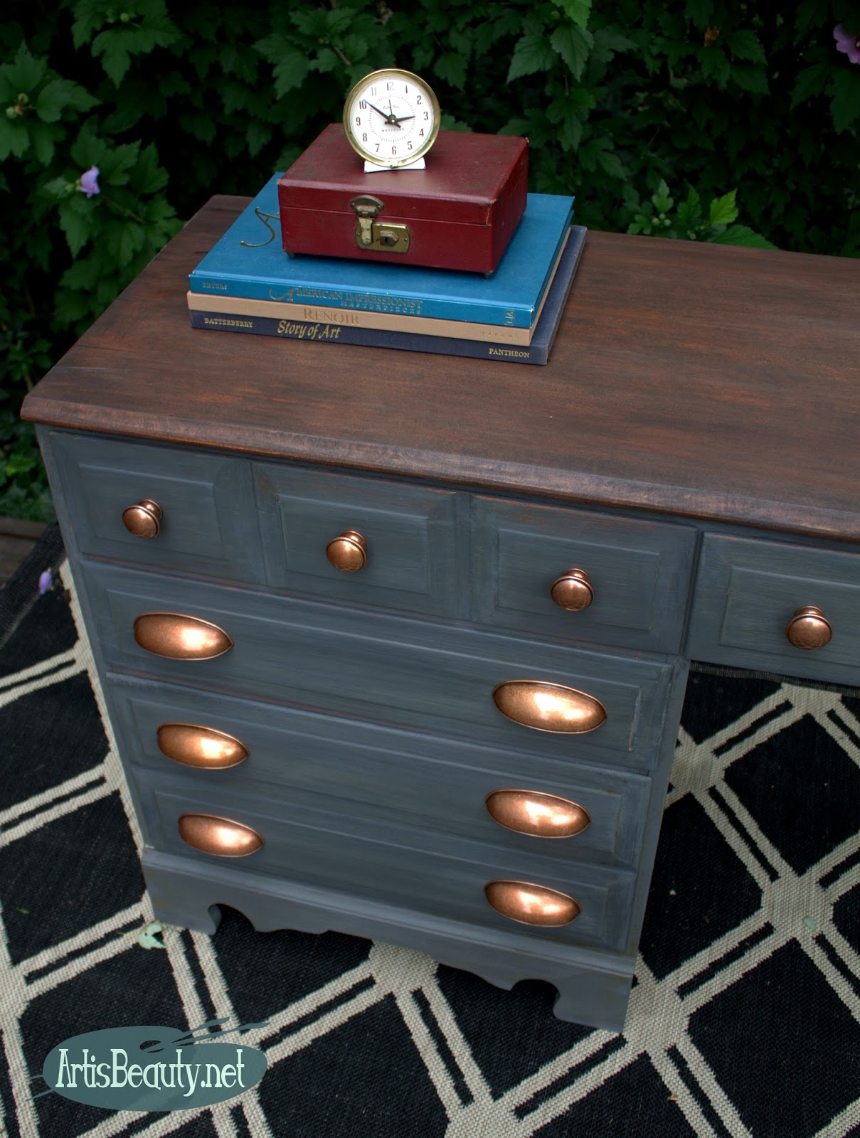 ART IS BEAUTY: Gray and Copper Desk Makeover