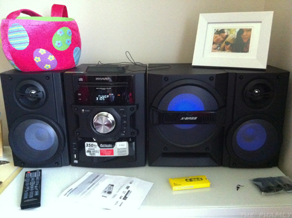 Sharp mini-hifi stereo system - KEEP IT IN THE PHAMLY