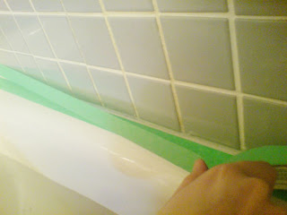 Vee+Dee at Home: 10 Ways to Mess Up a Bathroom Caulk Job