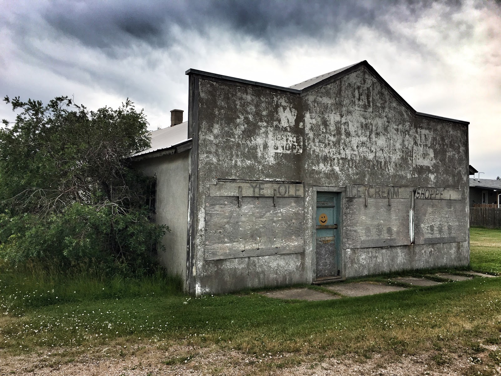 West of the 5th : As Seen in Central Alberta: Gadsby, Botha and More!