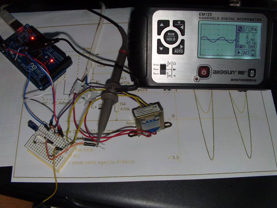 Arduino tehNiq: Measuring AC Main Supply Voltage with Arduino (2)