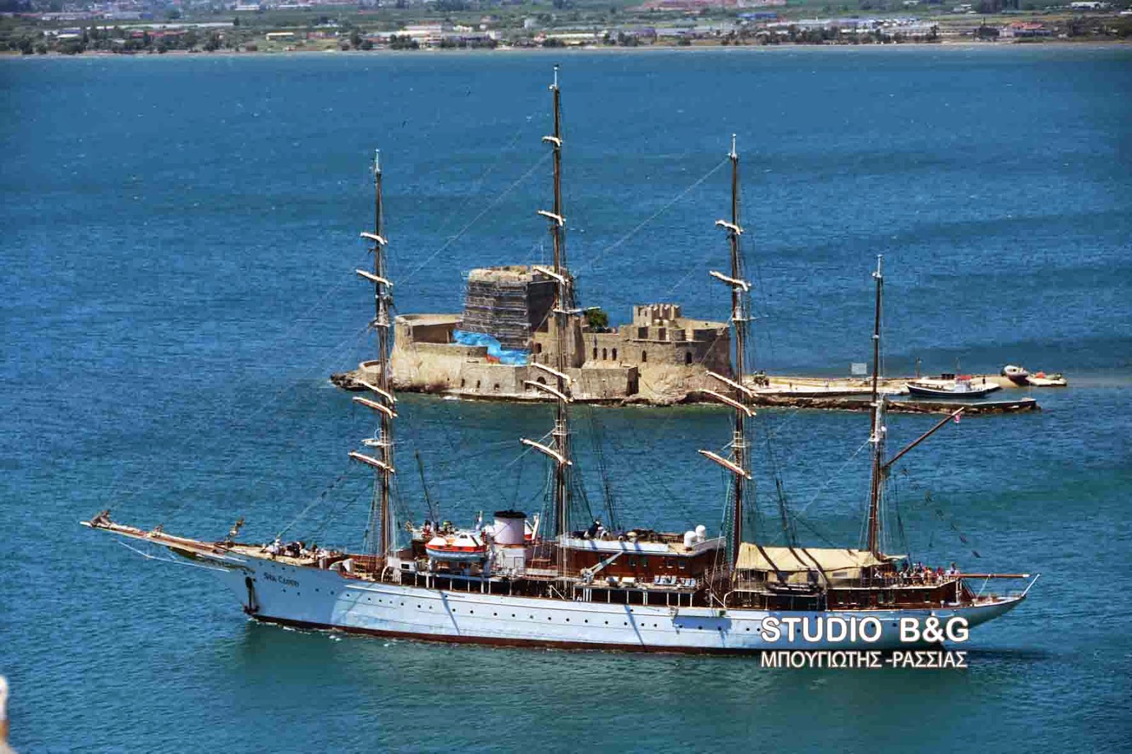 Φωτογραφία: ΤΟ ΙΣΤΙΟΦΟΡΟ SEA CLOUD ΣΤΟ ΝΑΥΠΛΙΟ, ΠΑΝΕΜΟΡΦΕΣ ΦΩΤΟΓΡΑΦΙΕΣ.