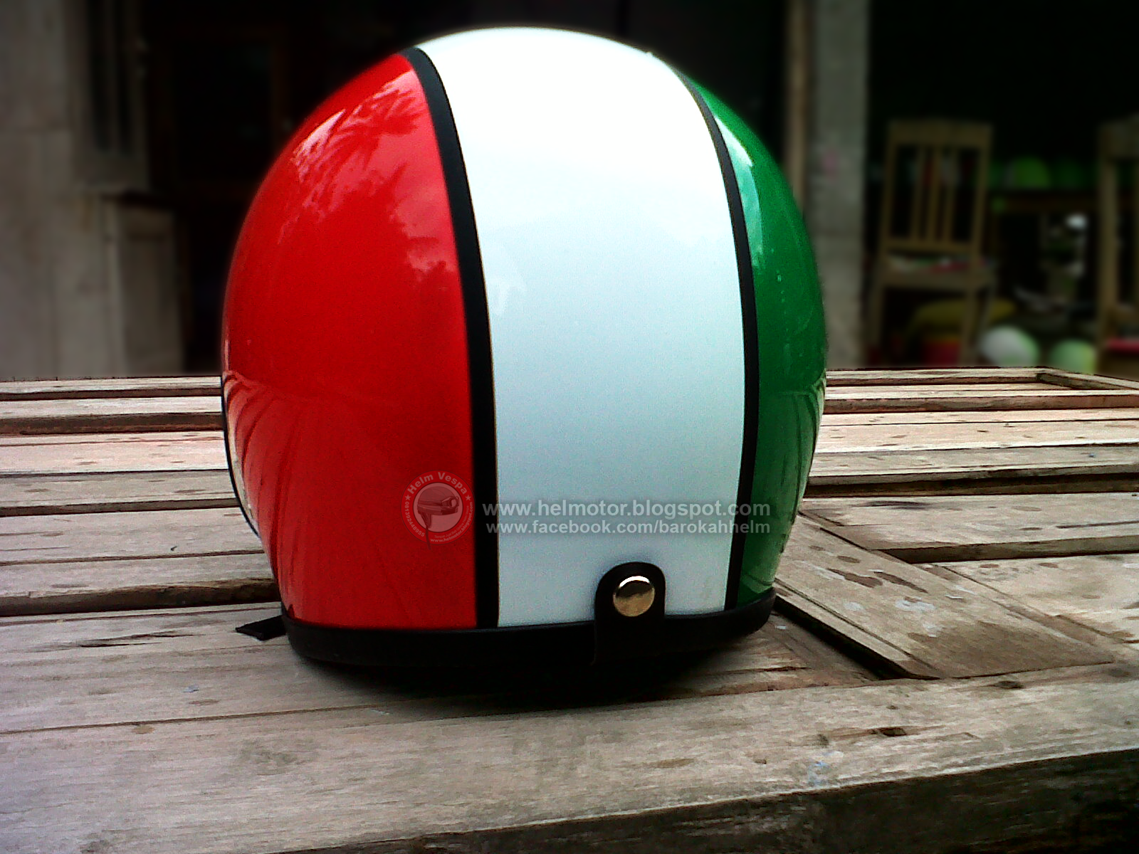 Helm Bogo Italy ~ Helm Vespa