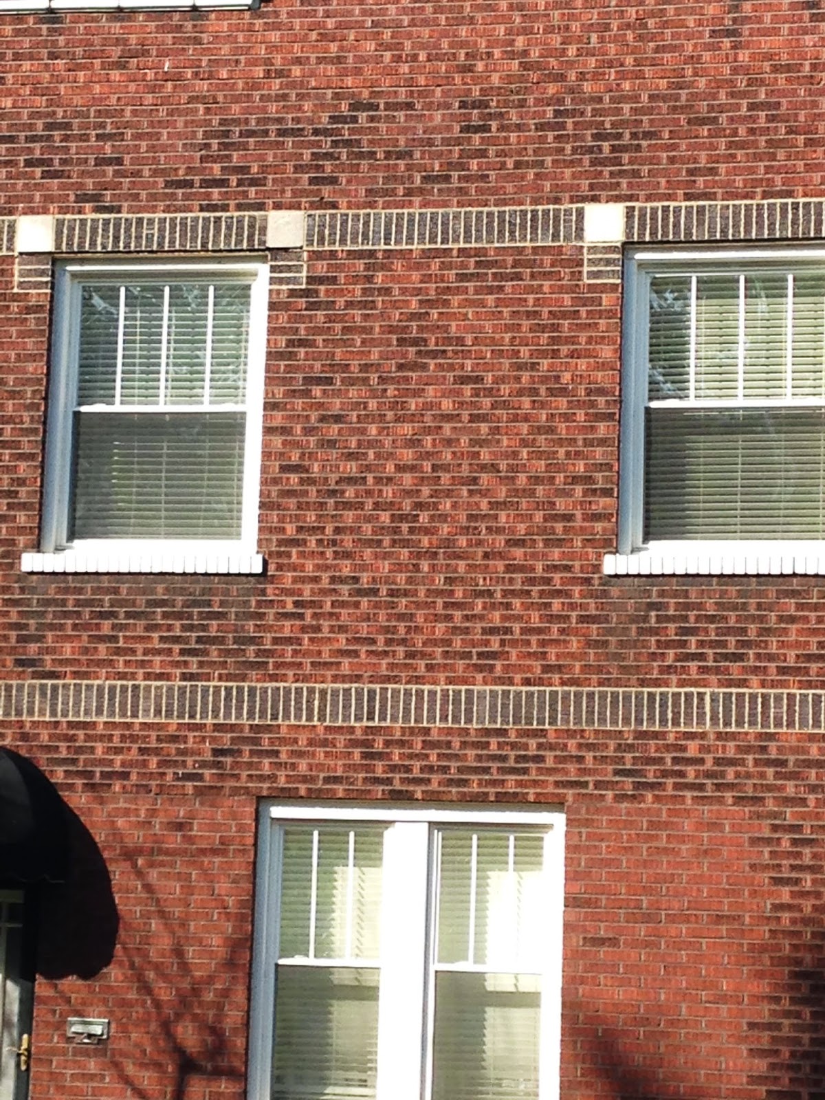 St. Louis Brick: Urns & Black Brick - Clifton Heights