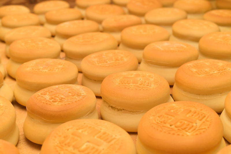 The Secrets of Step by Step Prosphora Making - The Catalog of Good Deeds