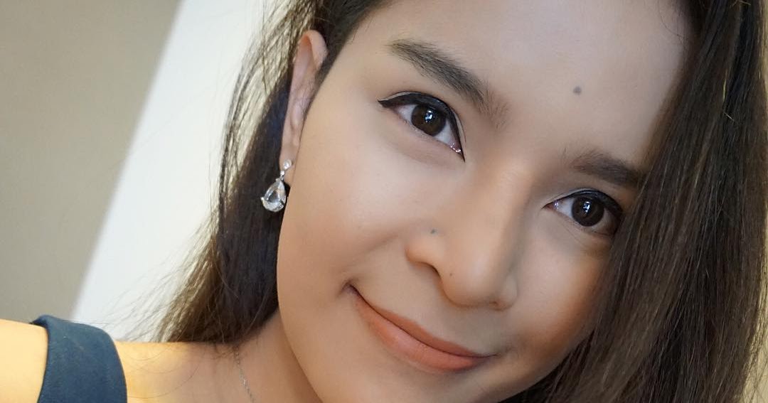 Nhong,Kangsadal W – Most Beautiful Ladyboy Tiffany Show Pattaya | Kulit Mulus Wanita Muda