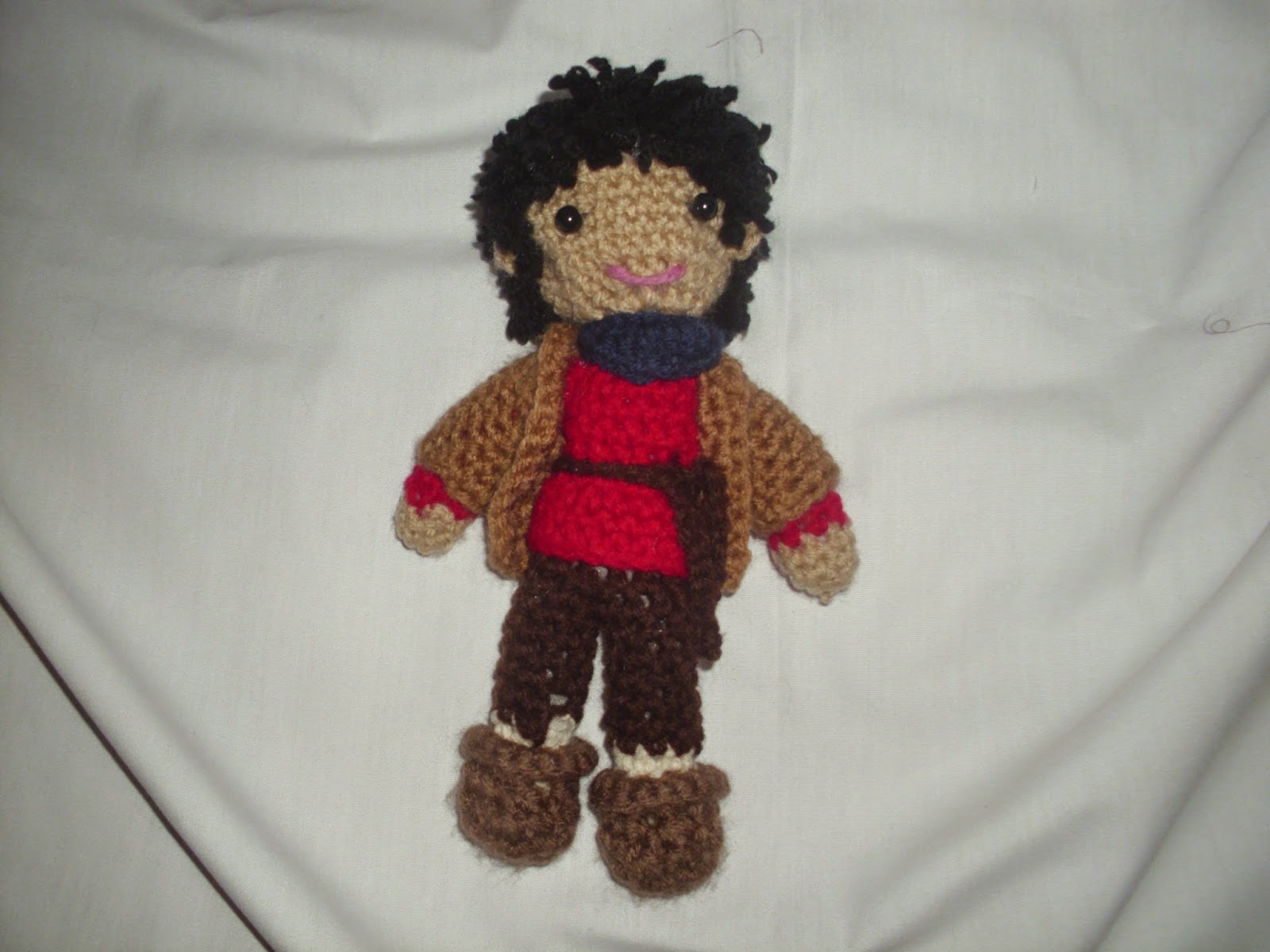 Traveling home: Free Merlin and Arthur Crochet patterns!!!