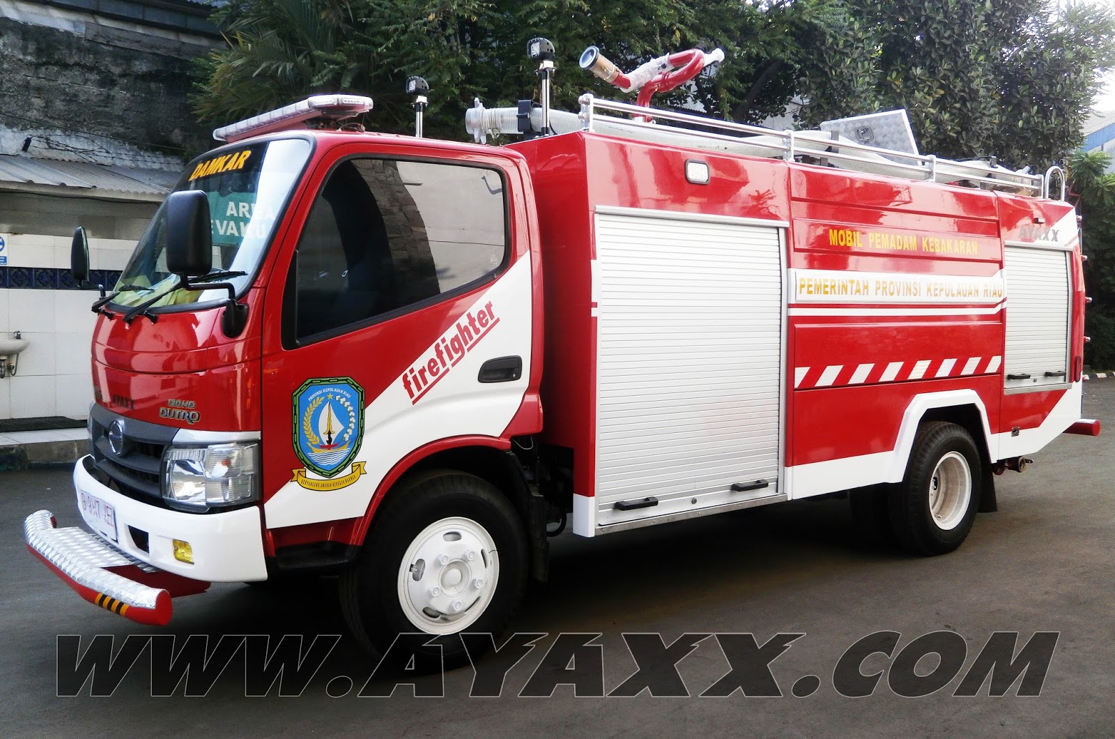 Gambar Mobil Pemadam Kebakaran Indonesia