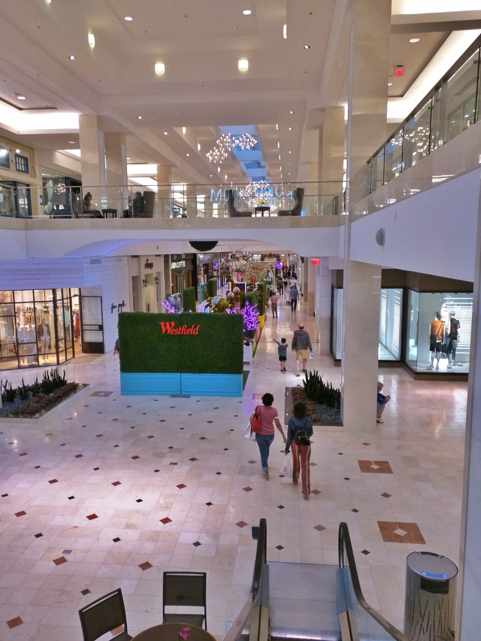 Robert Dyer @ Bethesda Row: Westfield Montgomery Mall is "in bloom ...