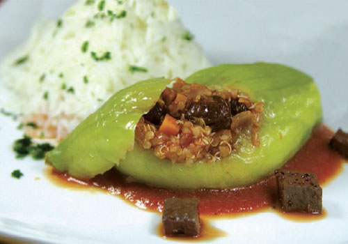 Receta: Caigua rellena de quinua con sangrecita