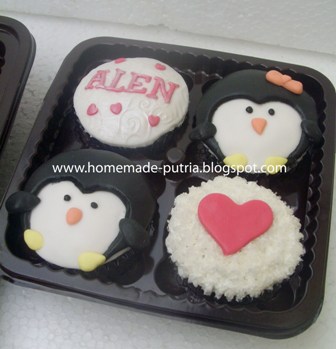 [Order] Cartoon Cupcakes From Mba Nathalie & Mba Gaby Jogja | Home Made ...