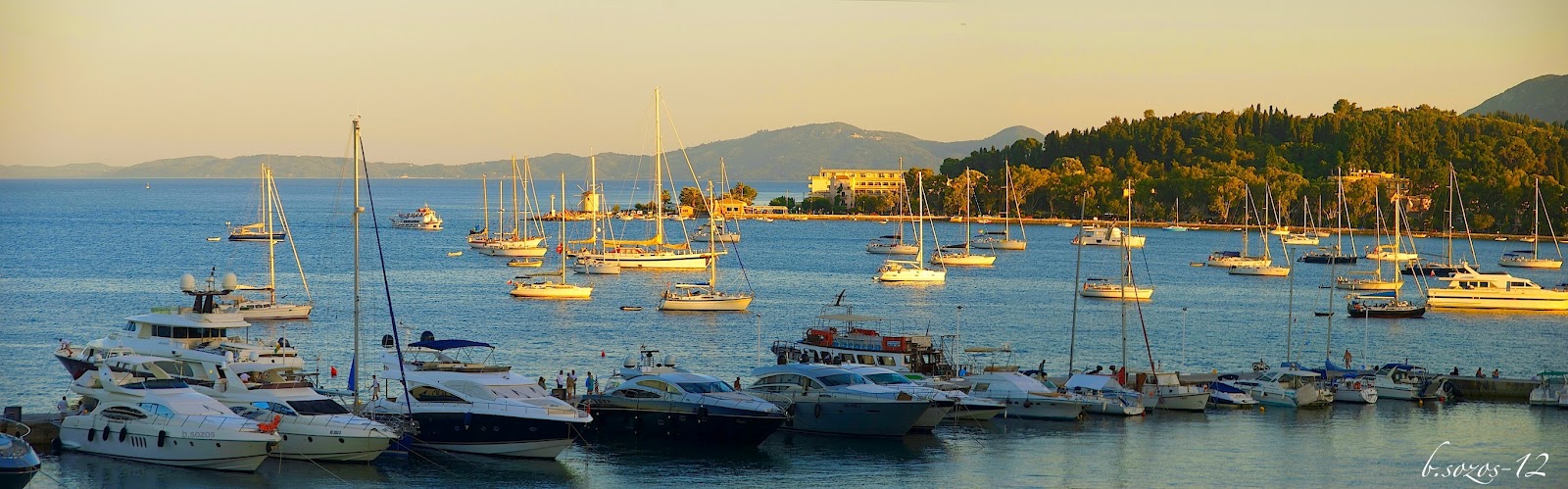 ΦΩΤΟΓΡΑΦΙΕΣ ΑΠΟ ΤΗΝ ΚΕΡΚΥΡΑ....Φωτογράφοι της Κέρκυρας