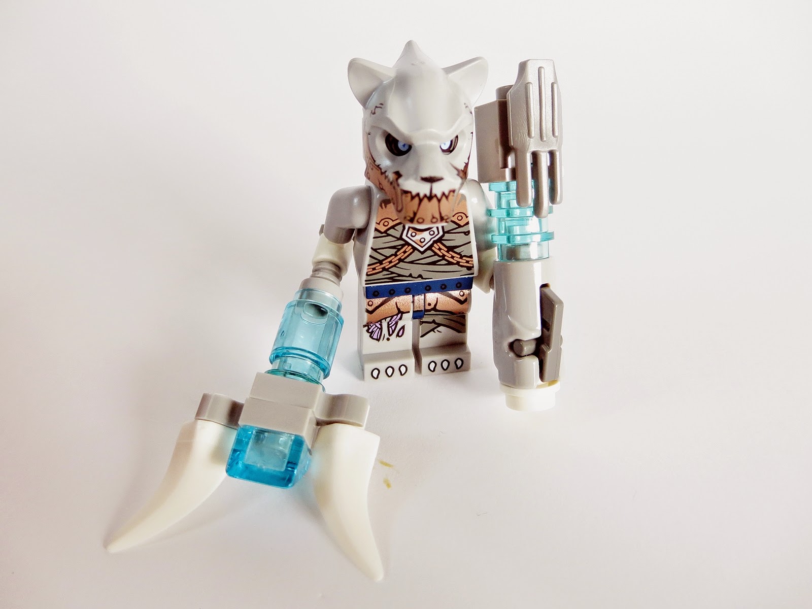 LEGO, Toy Photography, MOC: LEGO Chima 2015 - Saber Tooth Tiger Tribe ...