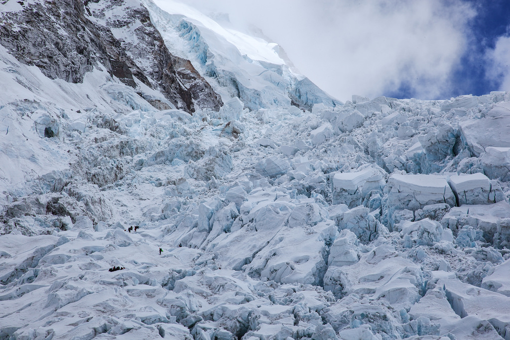 EVEREST EXPEDITION 2017: Khumbu Icefall - Popcorn Field