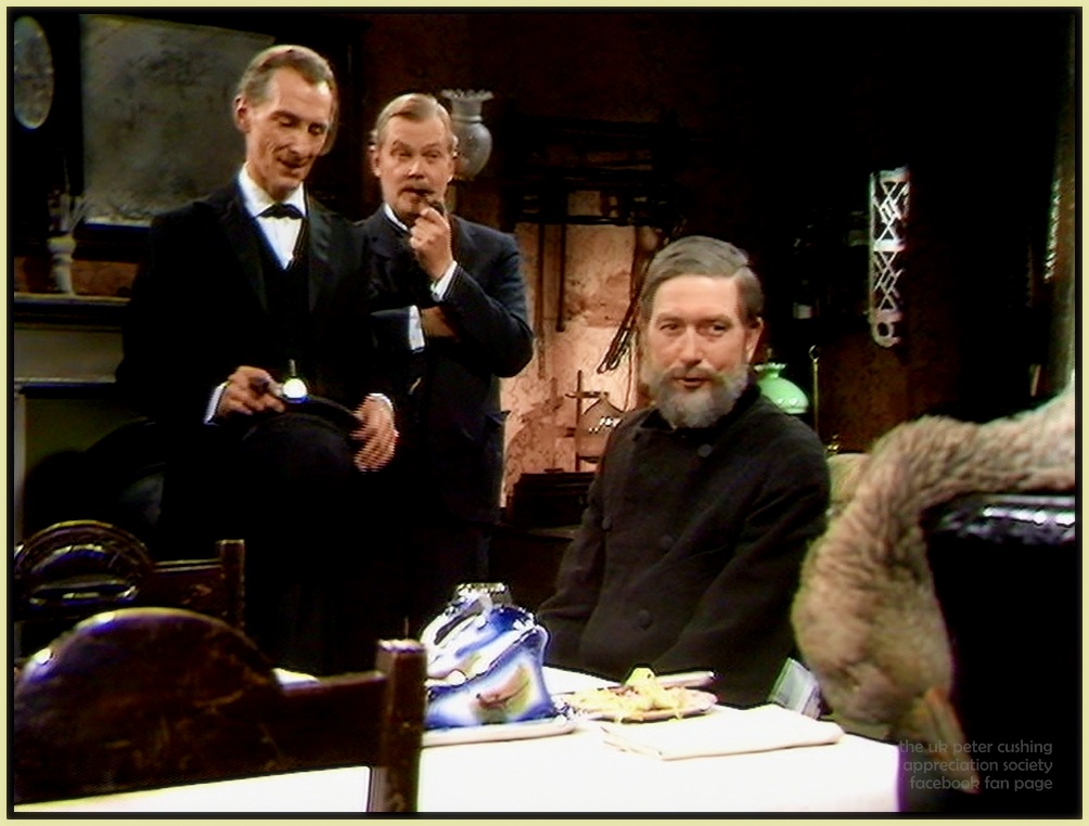 PETERCUSHINGBLOG.BLOGSPOT.COM (PCASUK): A MISLAID HAT AND CHRISTMAS ...