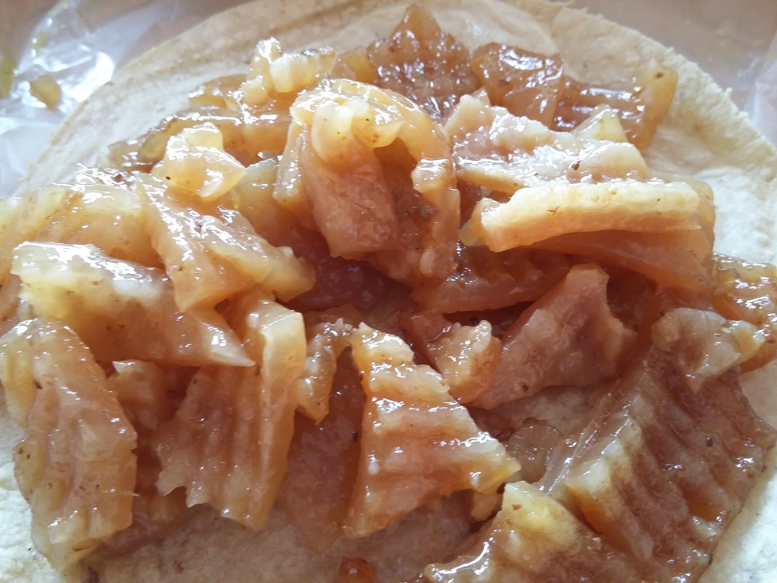 El Deli by Rosa M. E. : TACOS DE CUERITO EN "RICAS CARNITAS"