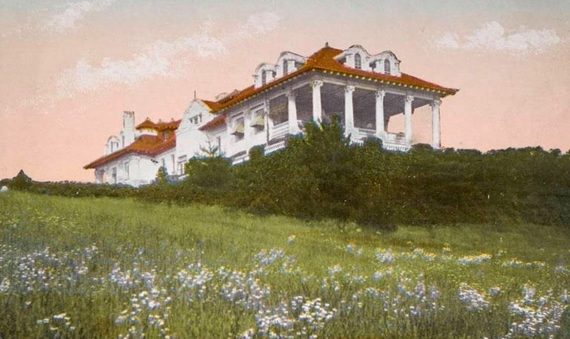 Half Pudding Half Sauce: THE ORIGINAL "WINFIELD HALL"