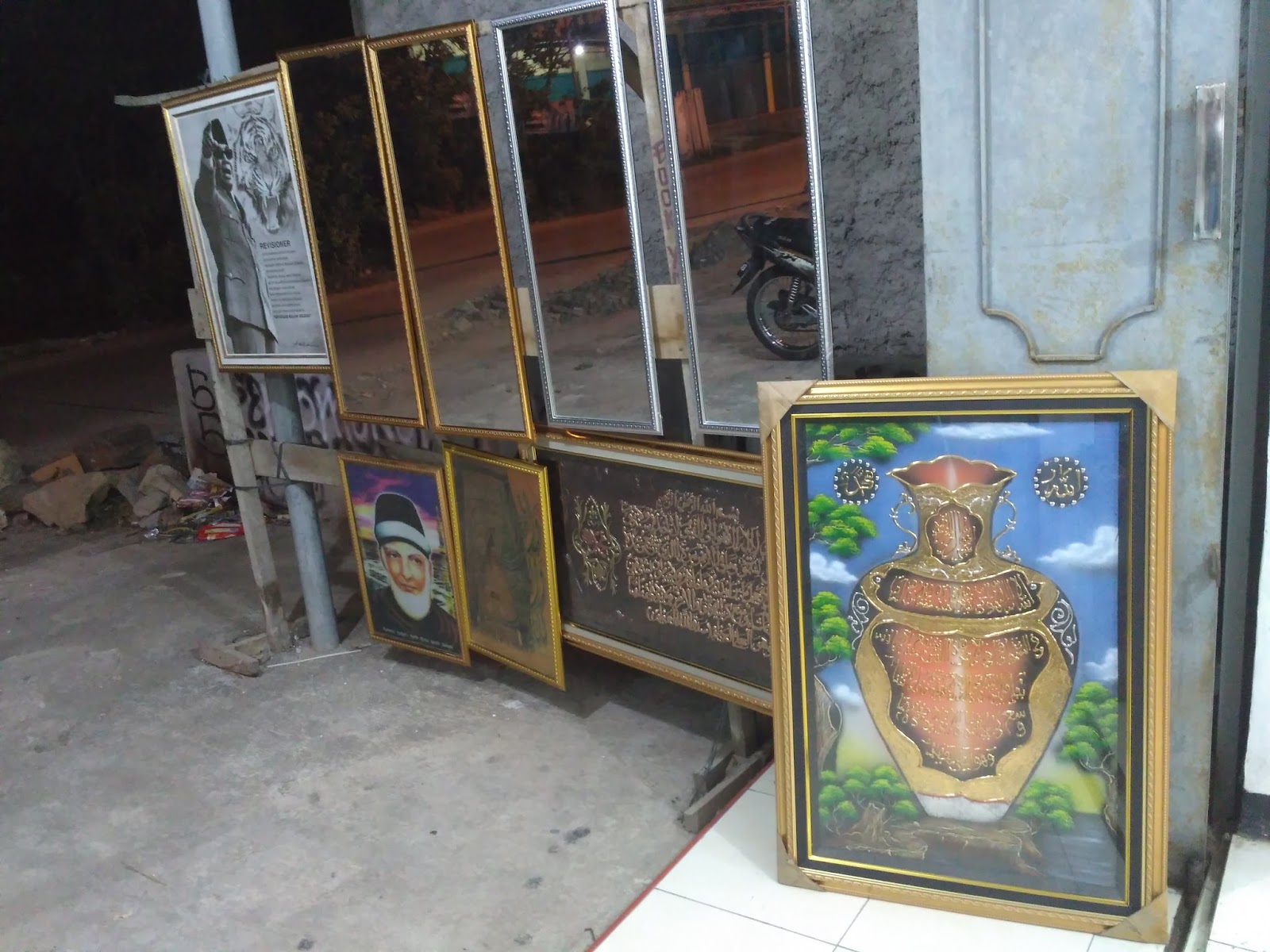 Daftar Harga Frame / Bingkai Foto dan Kaligrafi