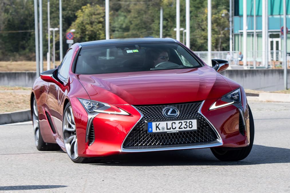 New Lexus LC 500 2017 review - Automotive Con
