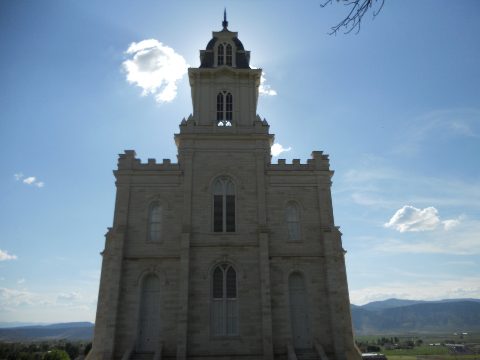Elder Cameron Bennion Utah St. George Mission: July 2011