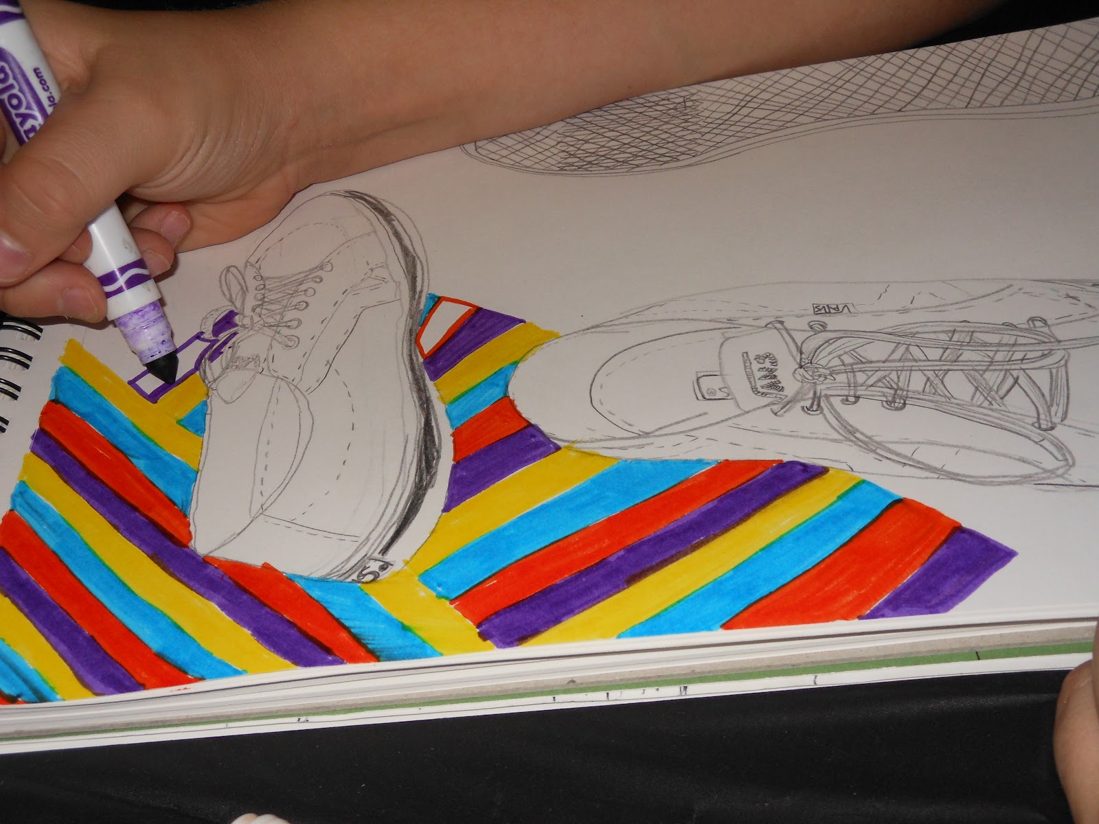 Art to Go: Shoe Contour Line Drawings