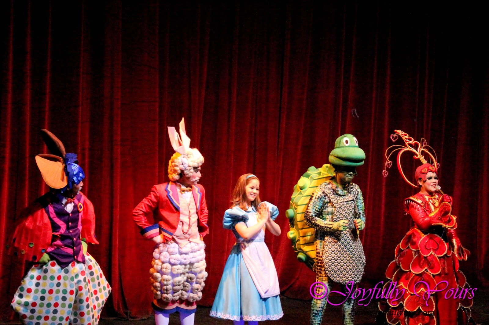 Alice in Wonderland Invades Manila - Joyfully Yours