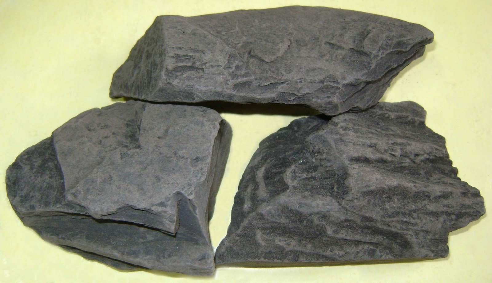 Rochas, Minerais, Gemas e Fósseis: CARBONÊTO