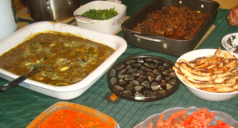 Taste of Nepal: Karkalo-Gaava-Pidhaalu - Taro (कर्कलो-गाभा-पिँडालु)