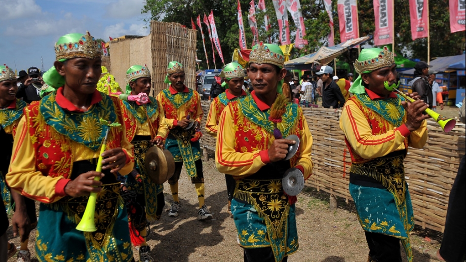 Karapan sapi : The originating cattle race from Madura , eastjava