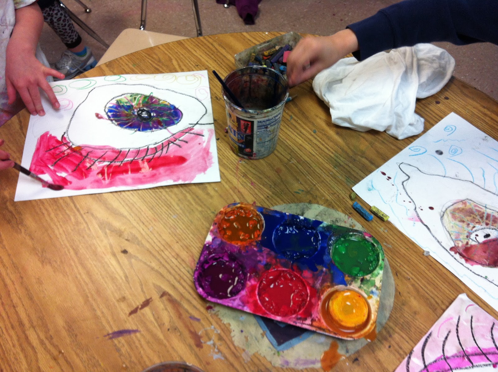 ChumleyScobey Art Room: Alien Eyes with 1st grade