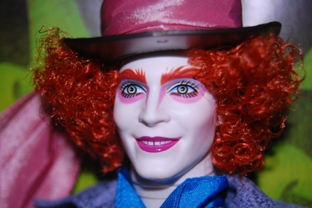 BARBIE: Reviews of Barbie Tim Burton's Alice In Wonderland Mad Hatter Doll