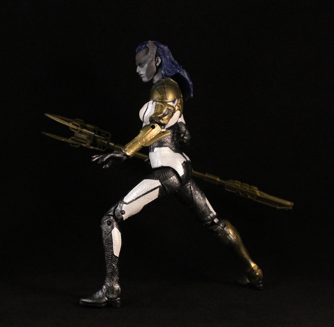 She's Fantastic: Marvel Legends - PROXIMA MIDNIGHT!