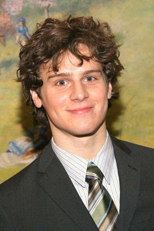 Jonathan Groff HairStyle (Men HairStyles) - Men Hair Styles Collection