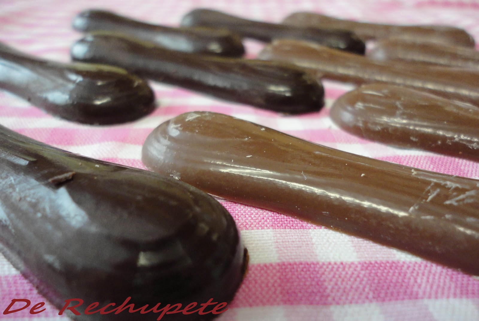De Rechupete - by Belén: Lenguas de gato de chocolate