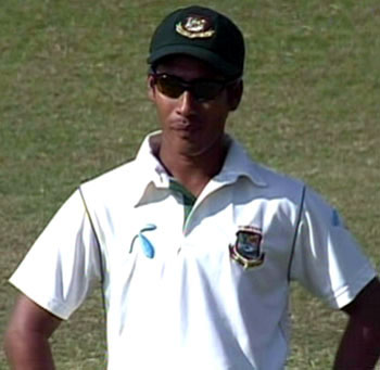 CRICKET PLAYERS: Robiul Islam