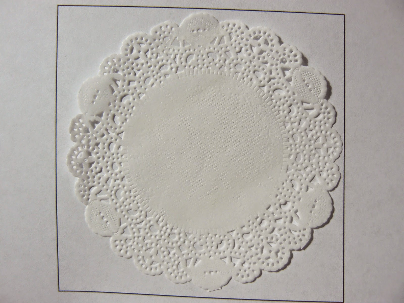 Scrap your scraps: DIY Patterned Doilies
