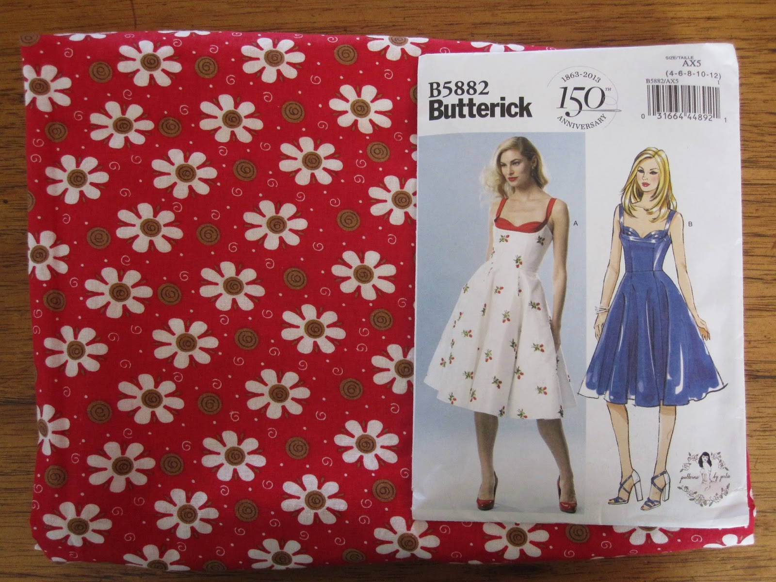 Retro Sewing Romance Writer: Butterick 5882 -- The Gertie Dress