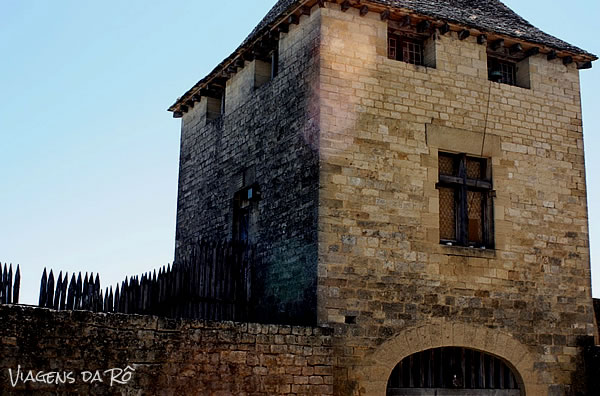 França - Castelo de Beynac, um retorno ao período medieval - VIAGENS DA RÔ