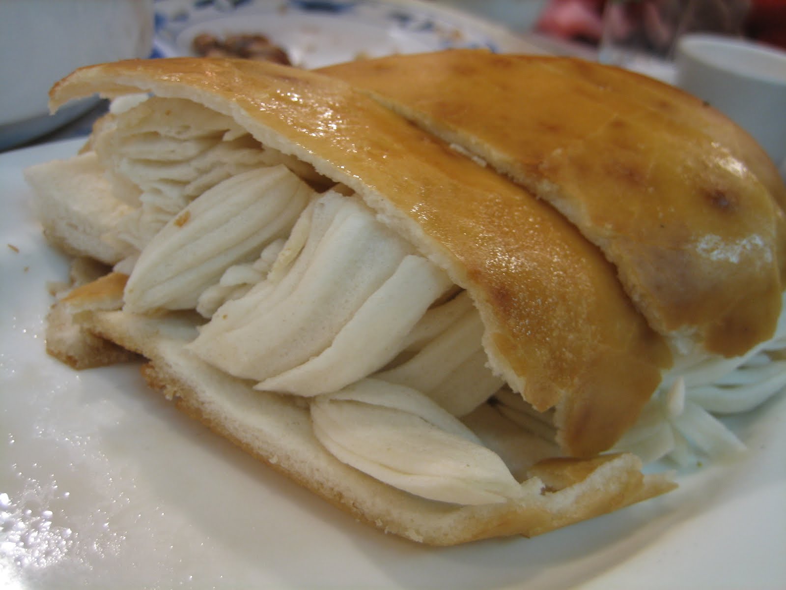 Brian's Taiwan: Silver thread bread