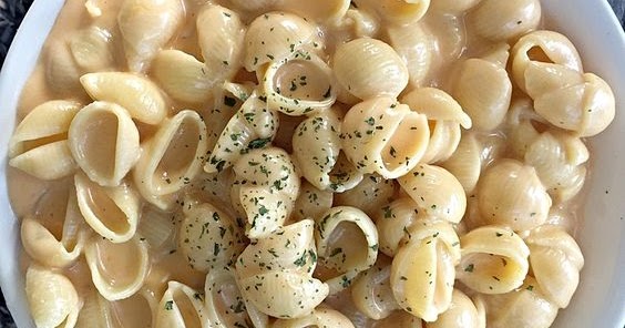 Everyday Mom's Meals: A Boy and His Cheese