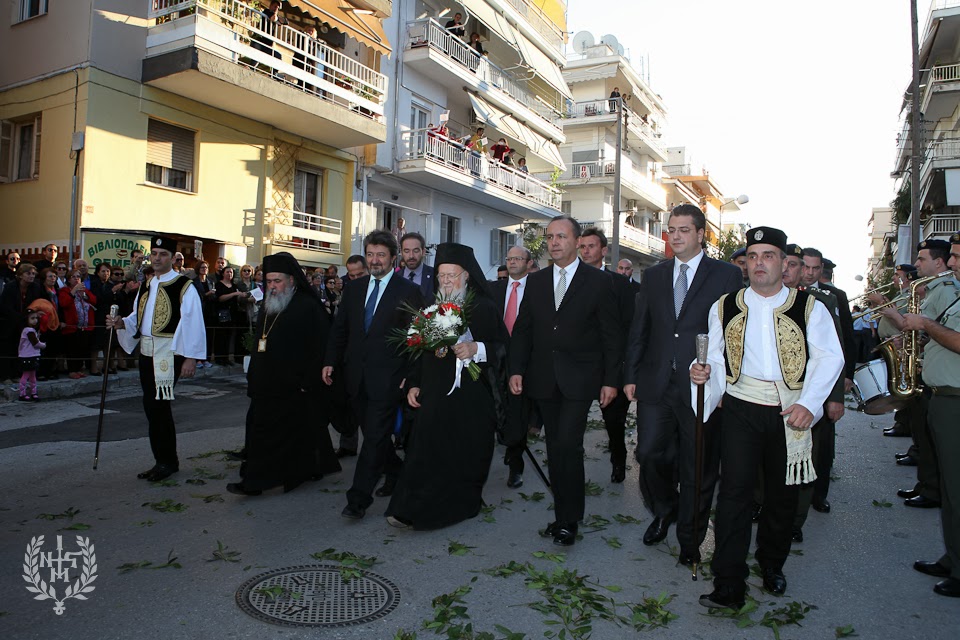 ΦΩΣ ΦΑΝΑΡΙΟΥ: Ο ΠΑΤΡΙΑΡΧΗΣ ΣΥΝΕΧΙΖΕΙ ΤΗΝ ΕΠΙΣΚΕΨΗ ΤΟΥ ΣΤΗΝ ΜΗΤΡΟΠΟΛΗ ...