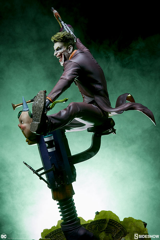 toyhaven: Sideshow Collectibles 25-inch (63.5cm) tall The Joker Premium ...