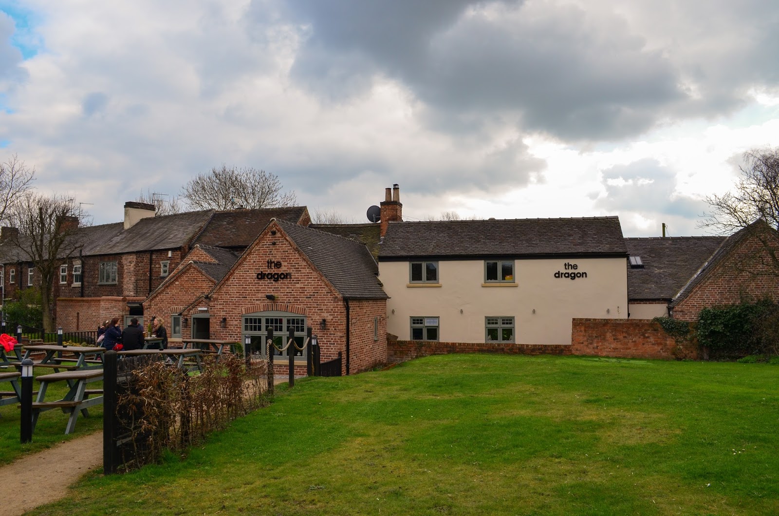 Pubs: Then & Now: Willington, Derbyshire : 1986 to 2015