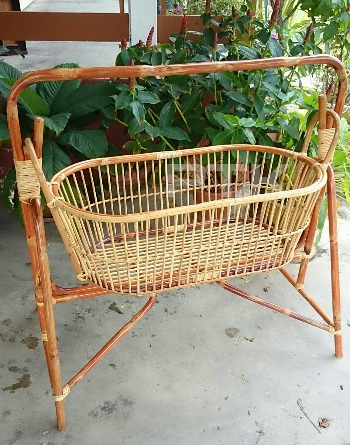 Pasar Tani Kraf: BAKUL BUAIAN STANDEE