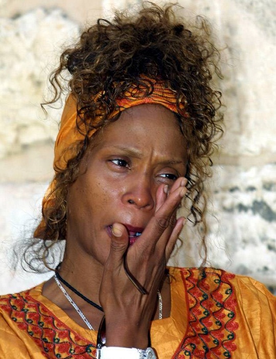Late Whitney Houston Films, Musical Albums, Photos | Hot News