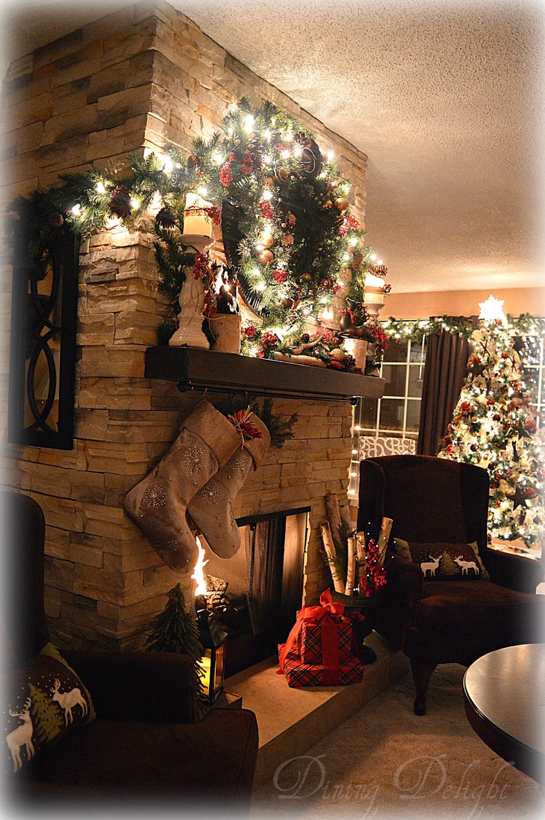Dining Delight: Christmas Fireplace & Hearth