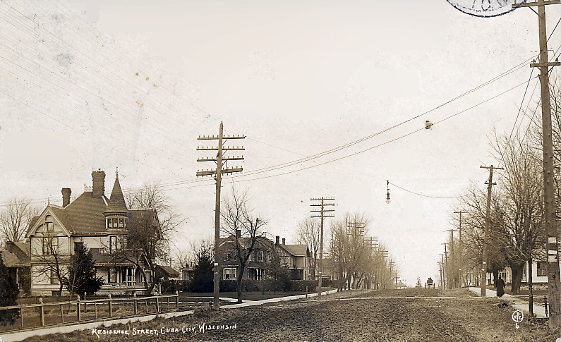 A view of North Main Street